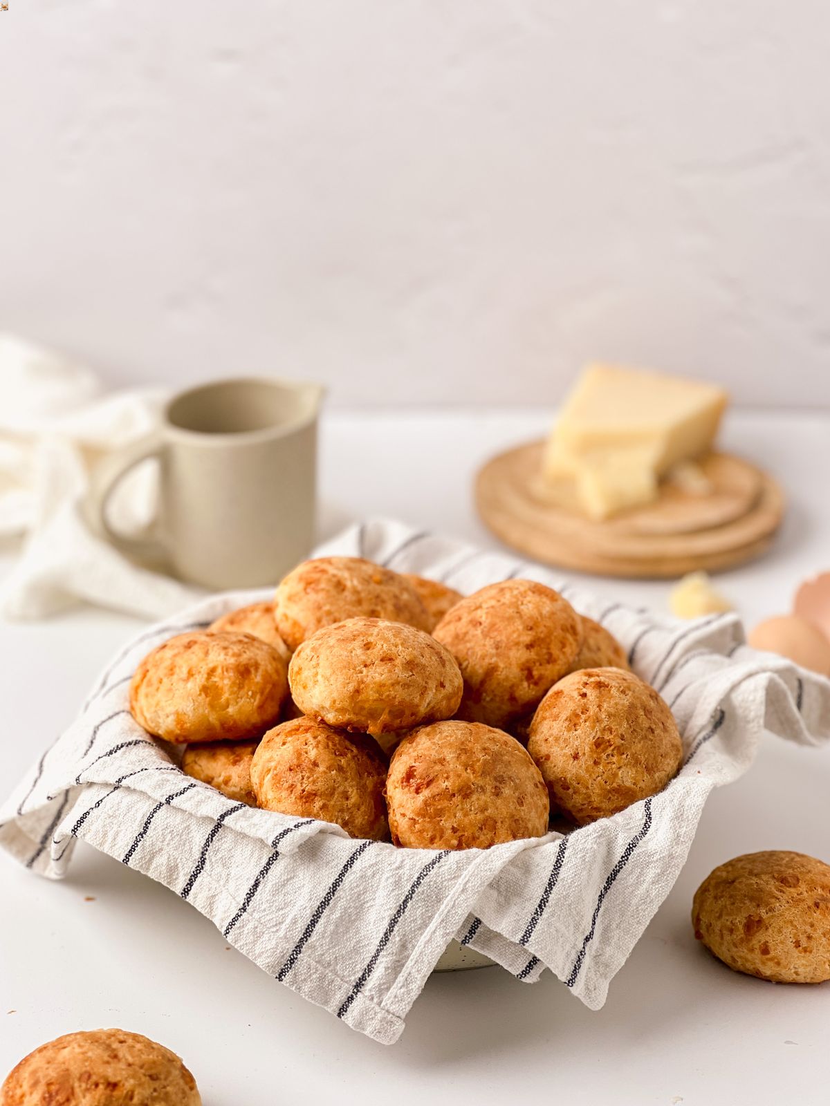 Pão de Queijo - Pâine fără Gluten, cu Brânză | estera farcaș